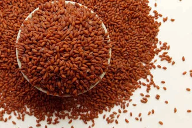 " From Acne to Psoriasis: What Aliv Seeds Can Do For Your Skin"